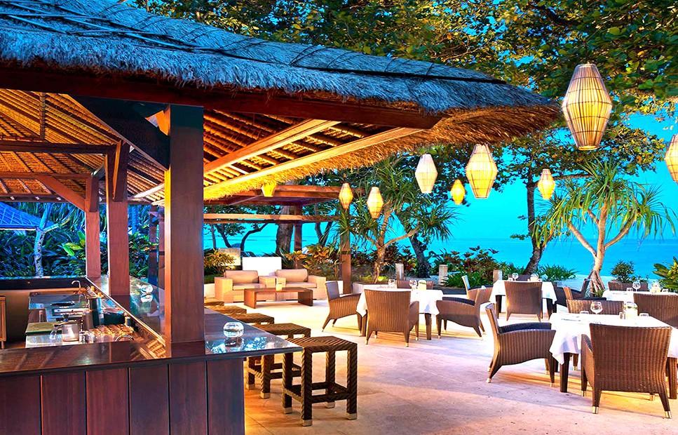 5 Restaurants in Bali that Make Your Dinner Experience Magical ...